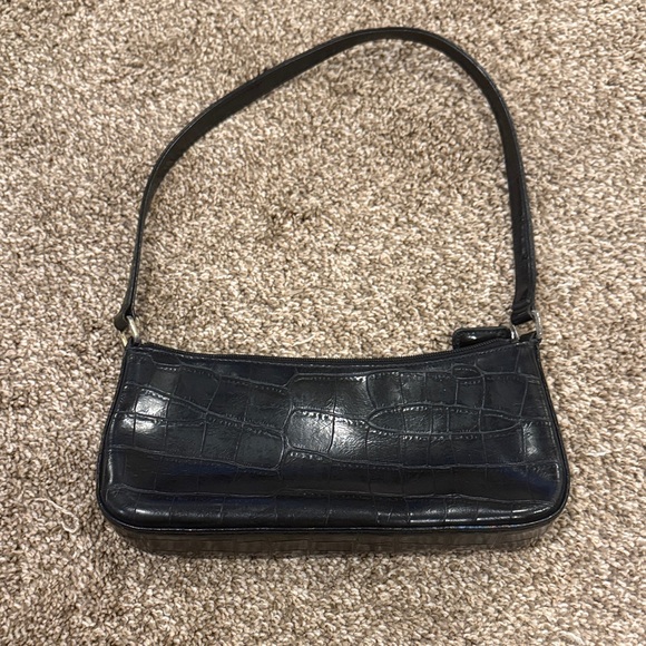 Amanda Smith | Bags | Amanda Smith Black Crocodilepattern Shoulder Bag ...